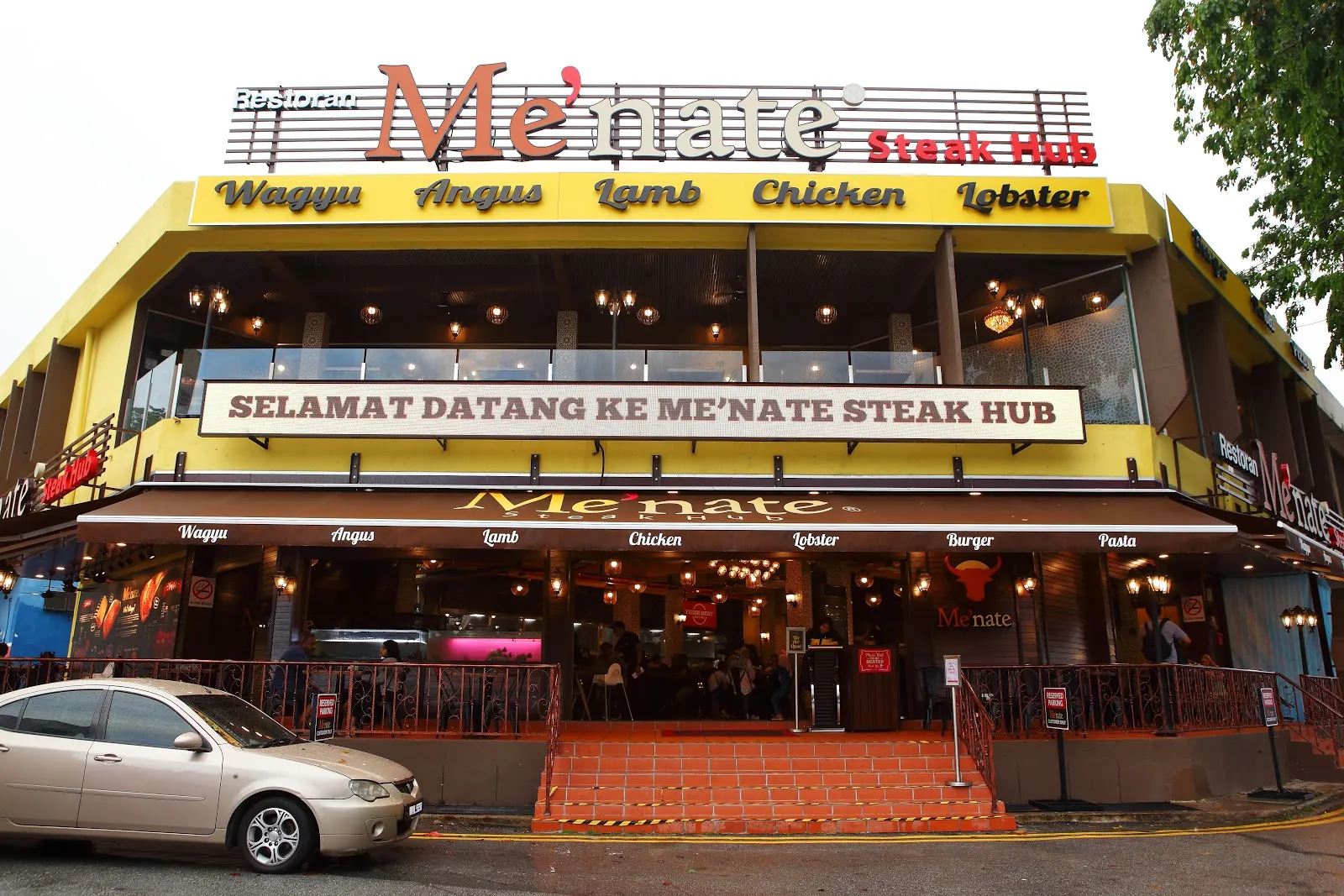 Me’Nate Steak Hub, Halal Restaurant in Johor Bahru | Have Halal Will Travel