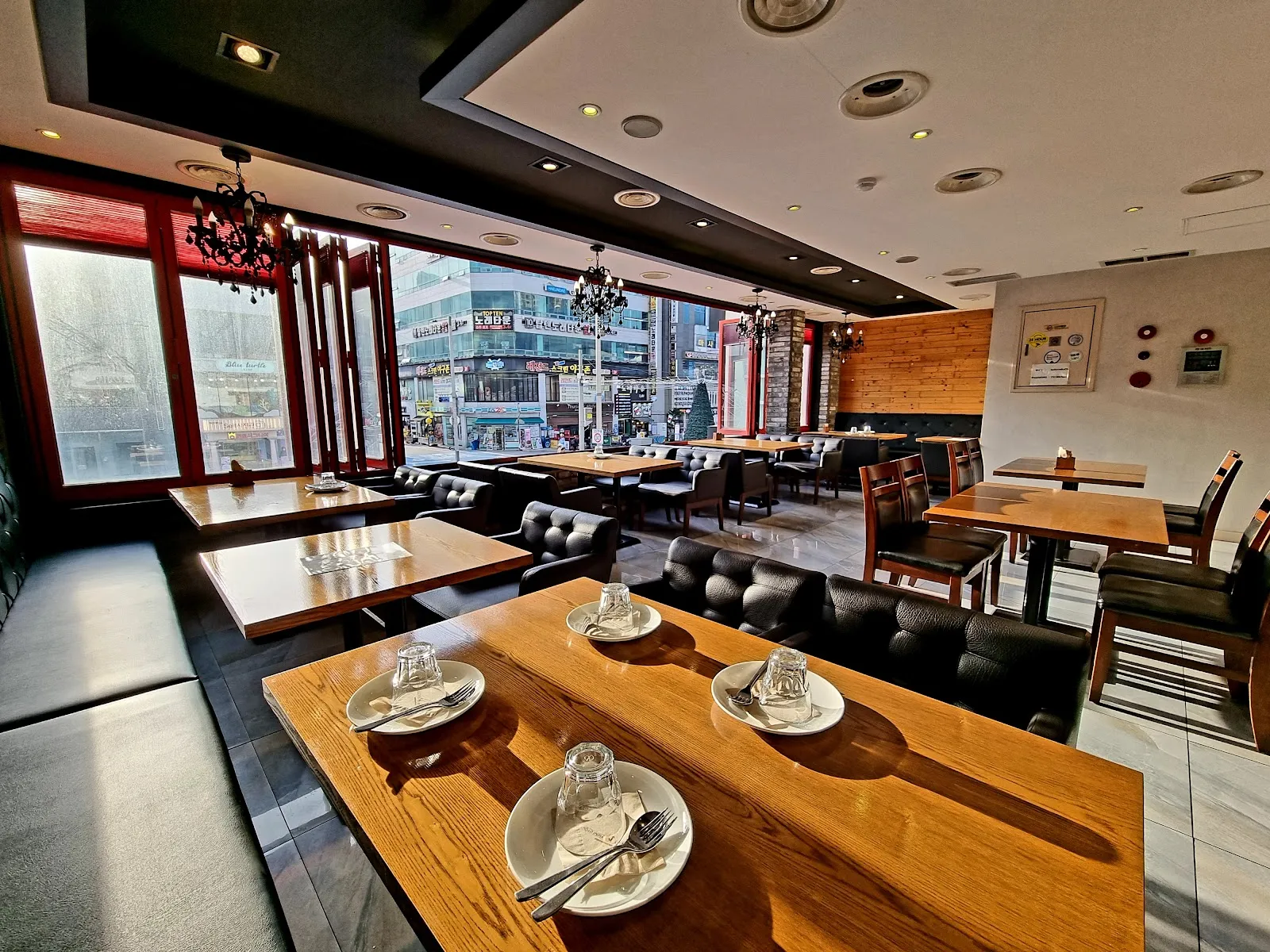 Hello India Al Waha, Halal Restaurant in Busan | Have Halal Will Travel