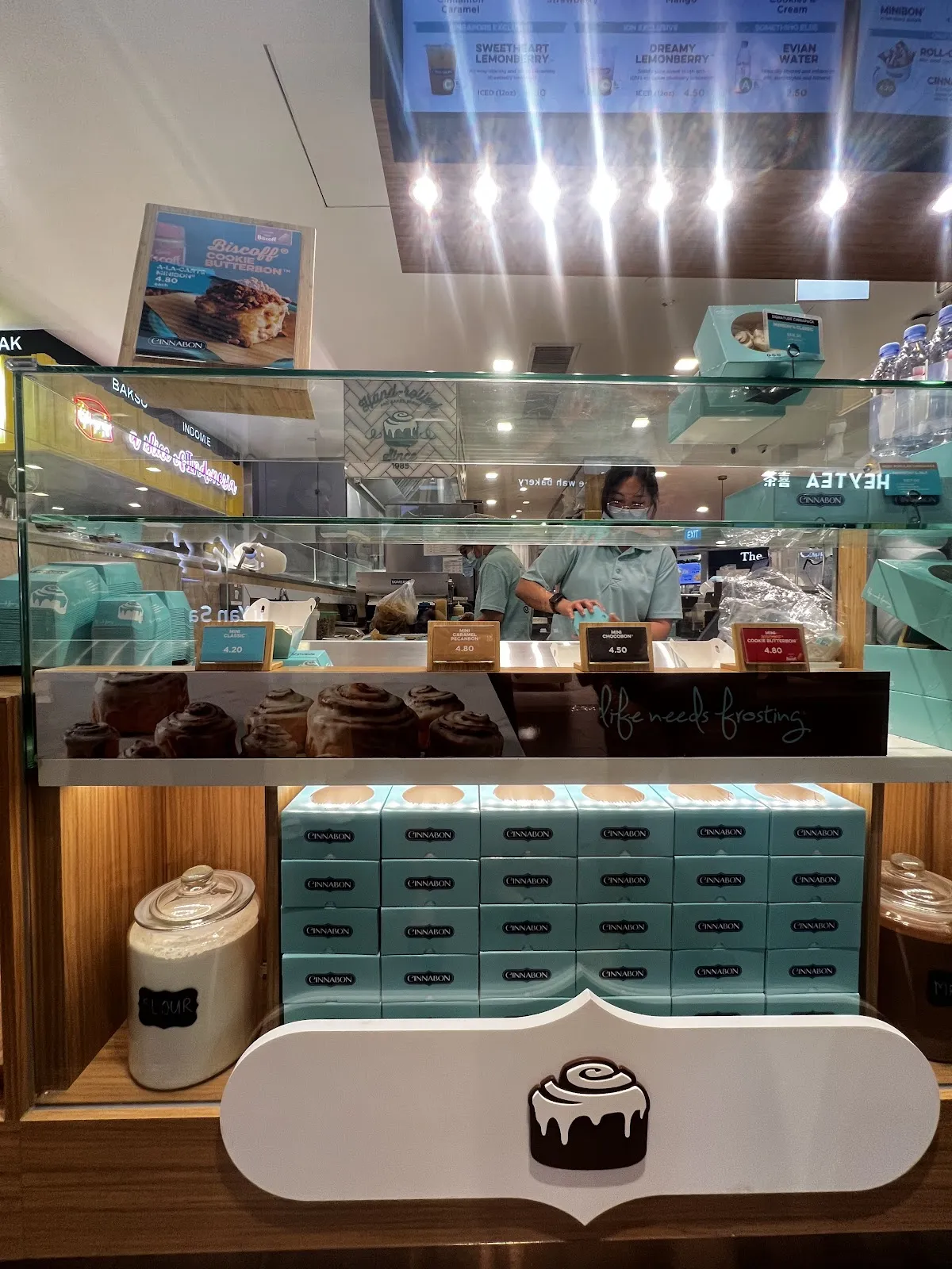Cinnabon, Ion Orchard, Halal Restaurant in Singapore | Have Halal Will ...