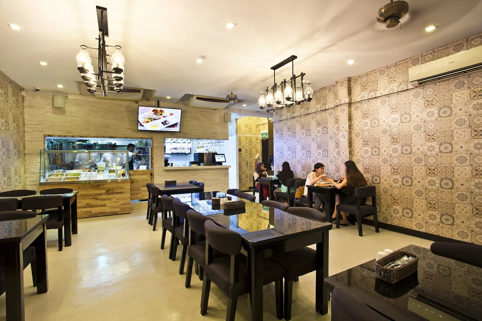 Al-Azhar Restaurant, Mosques & Prayer Spaces in Singapore | Have Halal ...
