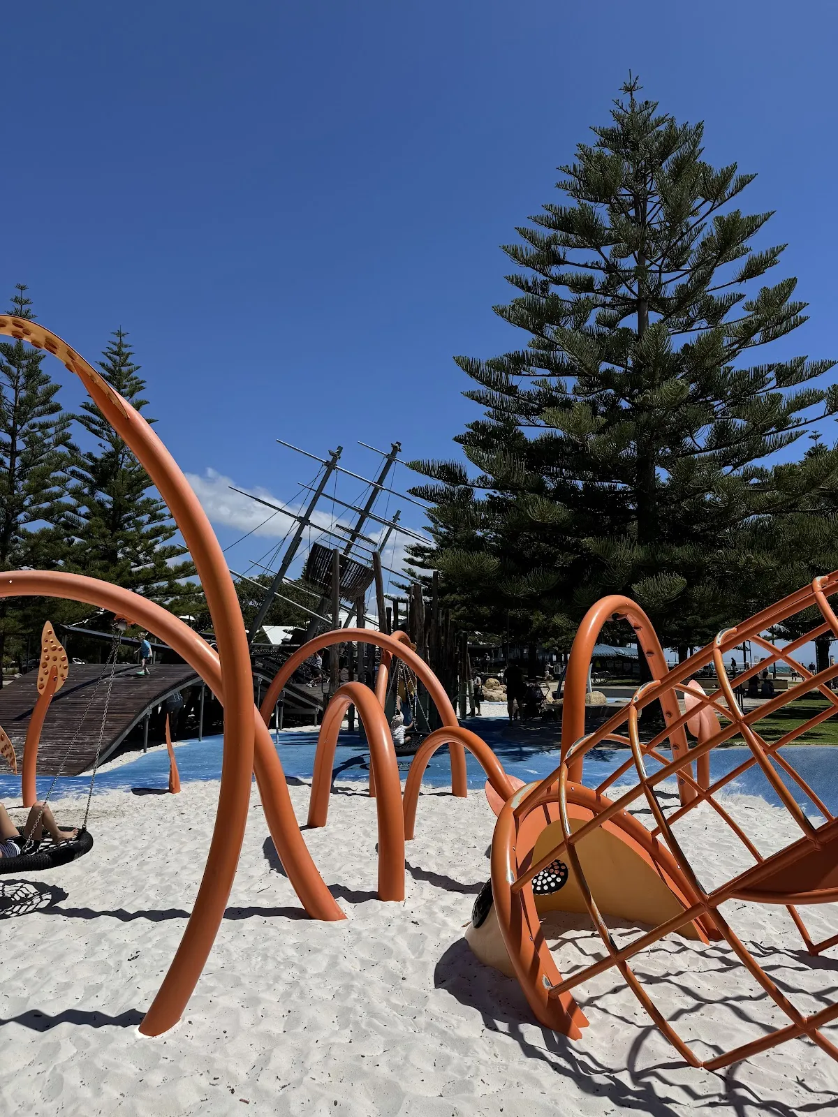 Sea Play On The Bay Busselton Foreshore Playground, Halal-Friendly ...