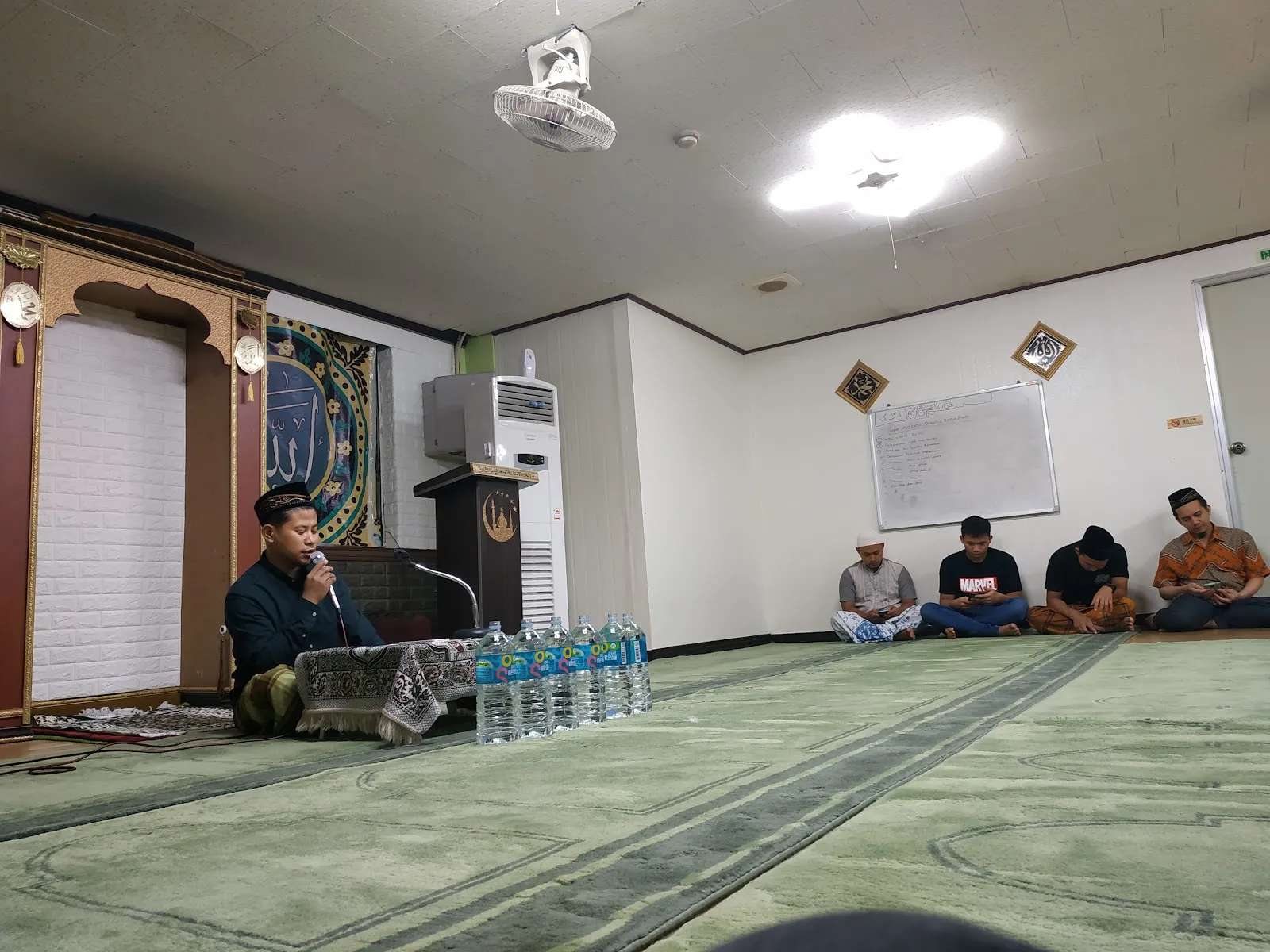 Masjid Hidayatullah Jangnim Busan, Mosques & Prayer Spaces in Busan ...