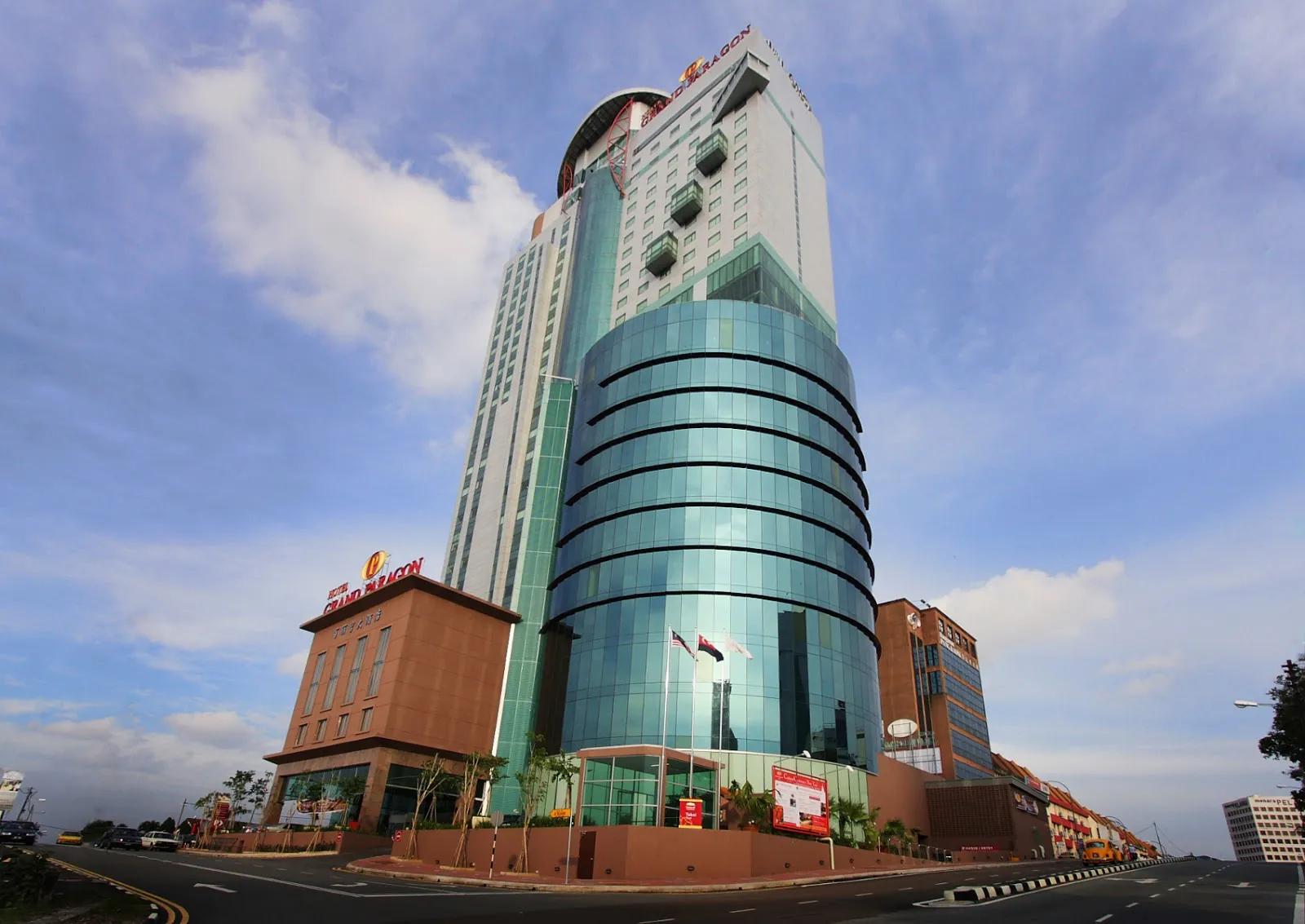 Grand Paragon Buffet, Halal Restaurant in Johor Bahru | Have Halal Will ...