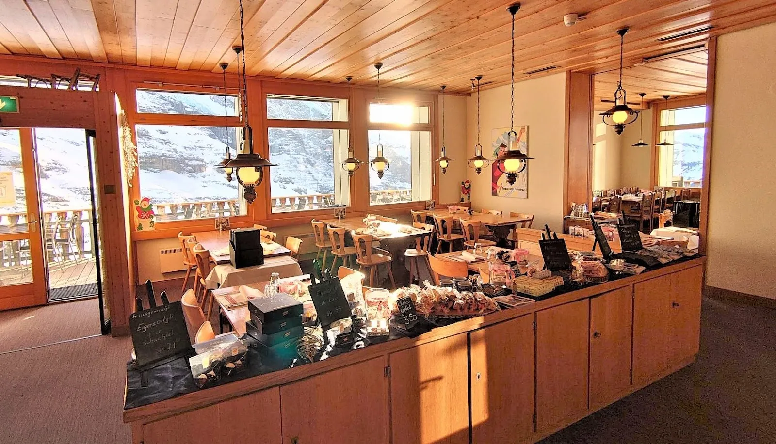 Restaurant Eigergletscher 2320 M, Halal Restaurant in Jungfraujoch ...