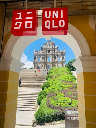 Uniqlo Macau, Shopping Places in Macau | Have Halal Will Travel