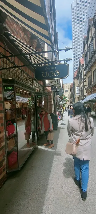 Hay Street Mall, Shopping Places in Perth | Have Halal Will Travel