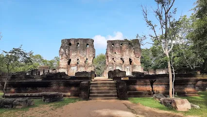 Royal Palace Of King Maha Parakramabahu, Halal-Friendly Things to Do in ...