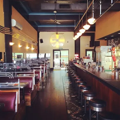 The Moon, Halal Restaurant in Perth | Have Halal Will Travel