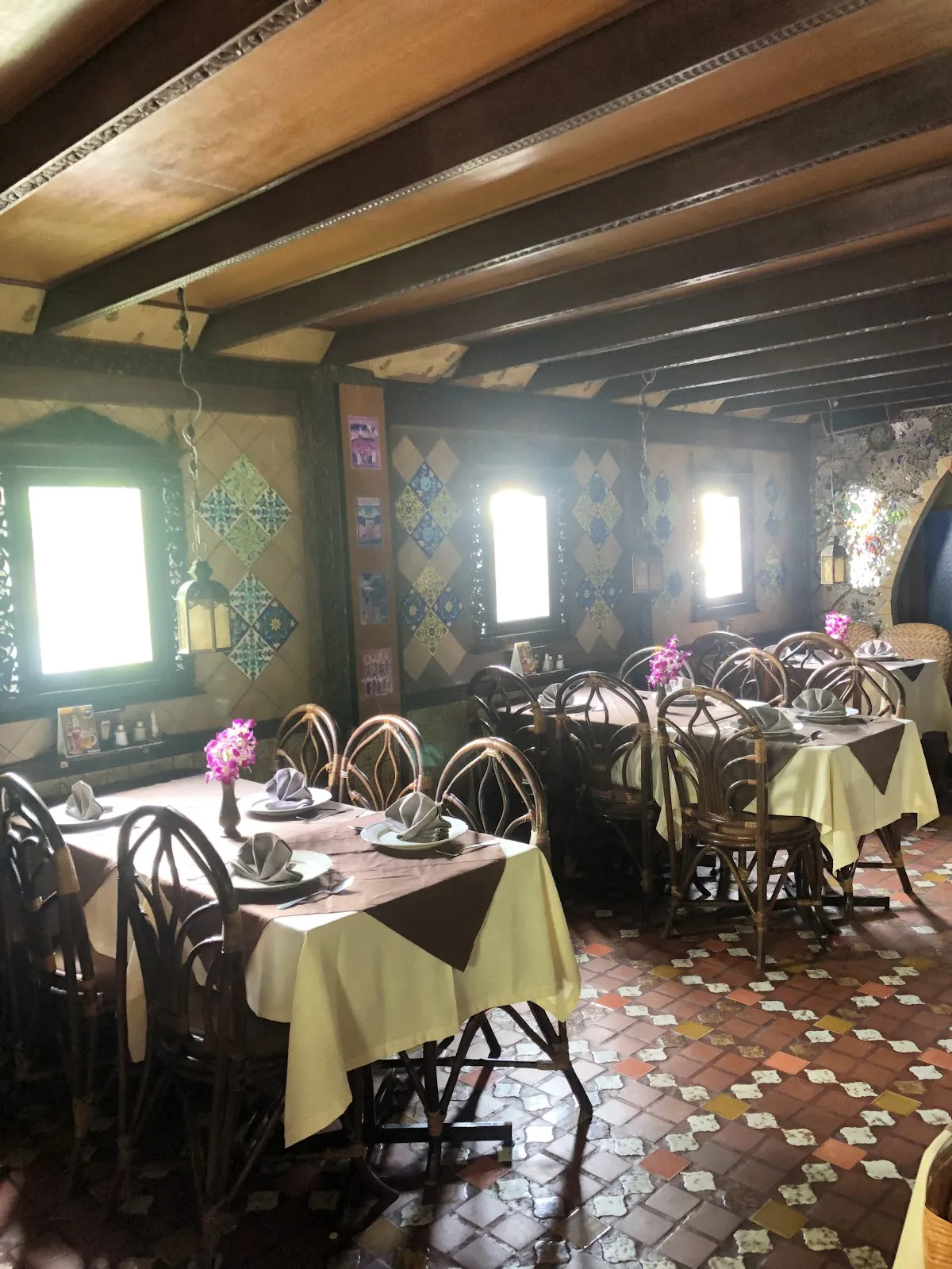 Himali Cha Cha, Convent, Halal Restaurant in | Have Halal Will Travel