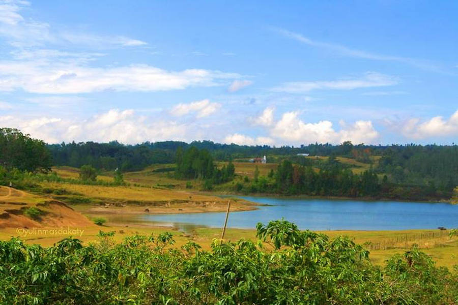 9 Reasons To Visit Lake Toba