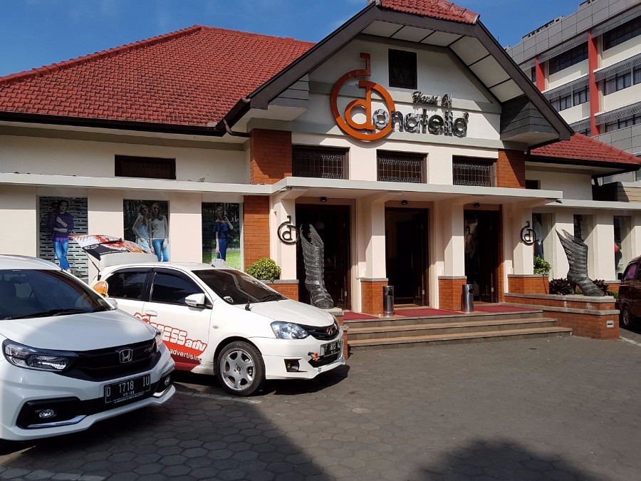 19 Best Shopping Spots In Bandung Every Shopaholic Would Love