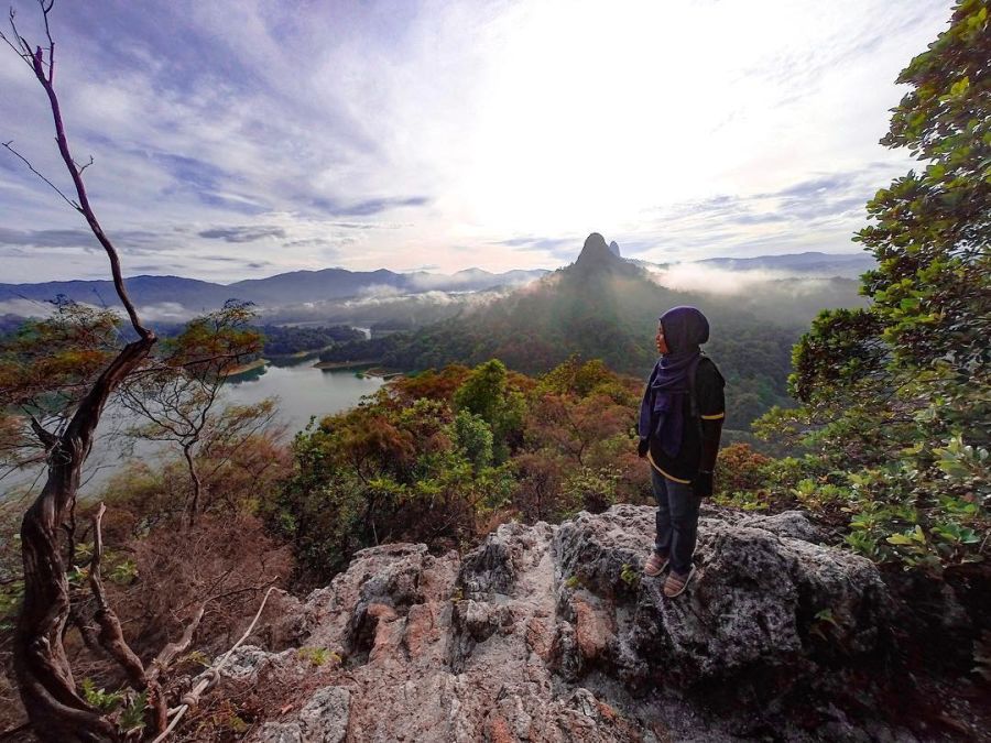 8 Breathtaking Hiking Spots In Malaysia