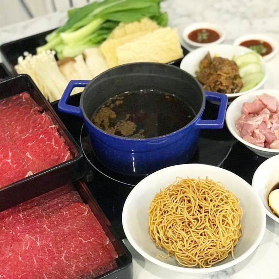 Nuromen Cafe: Say Yes To This Halal Australian Beef Hot Pot Buffet In ...